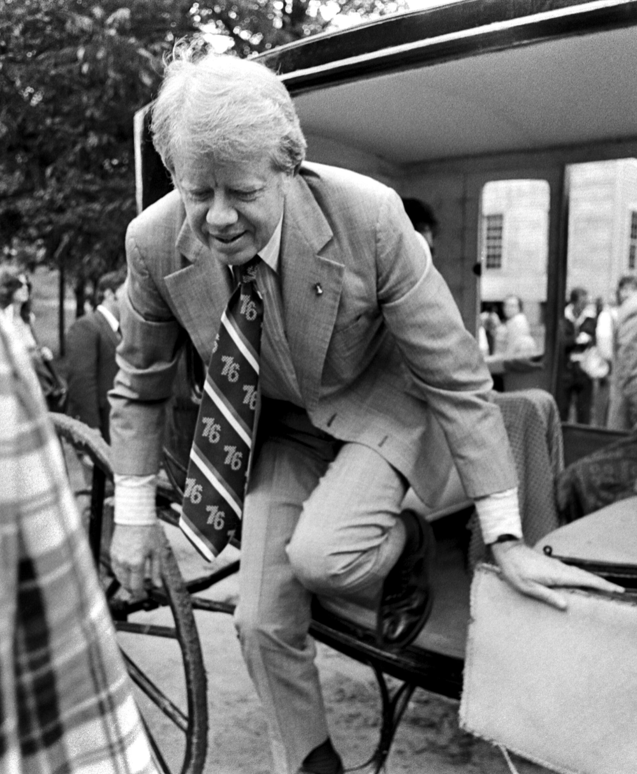 Carter Takes Bicentennial Carriage Ride - July 4, 1976 - Ken Hawkins ...